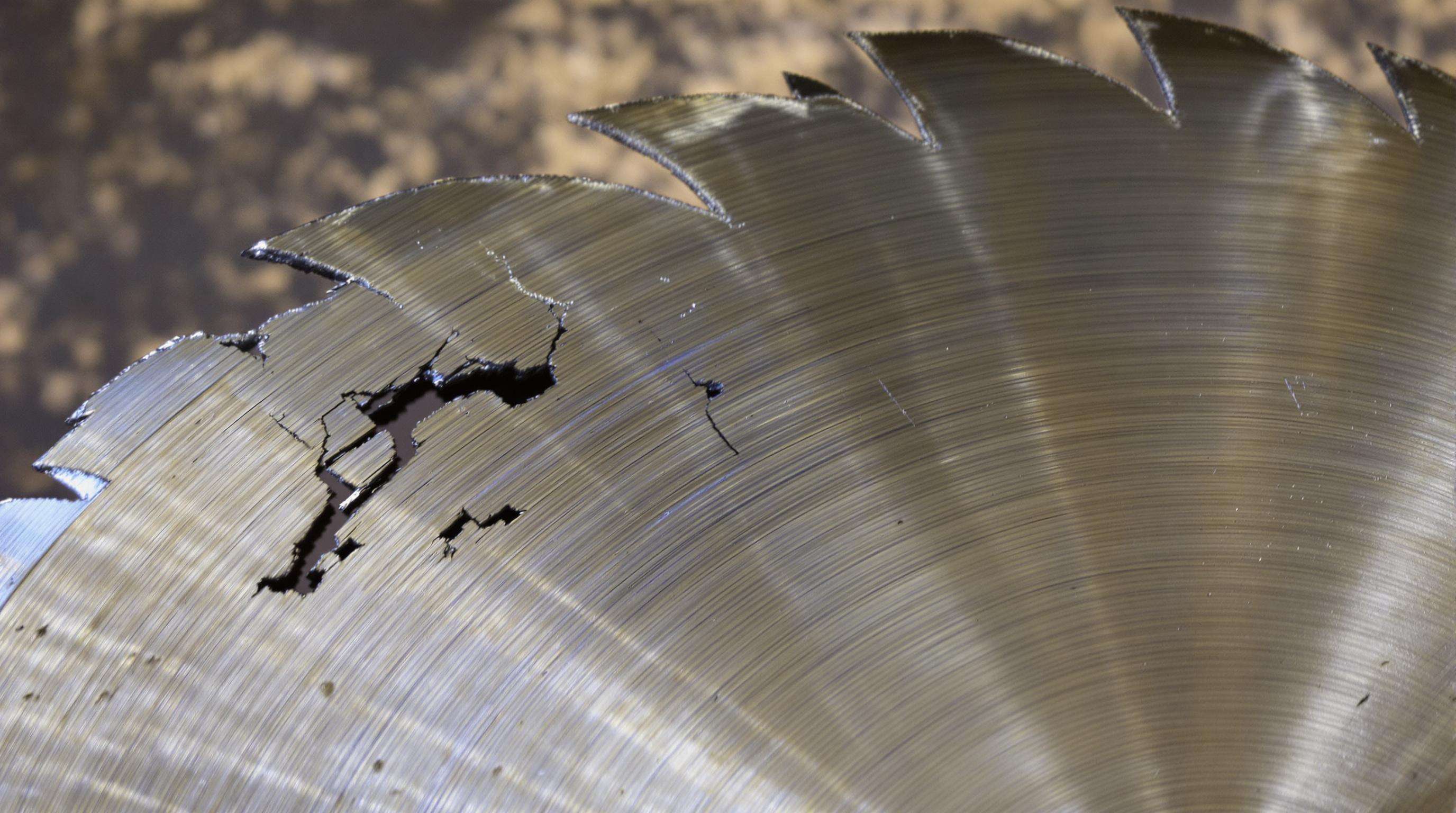 Kako prepoznam, da moram zamenjati krožno ploščo?