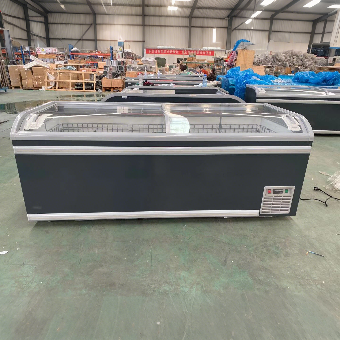 Supermarket Auto-defrost Island Display Freezer Showcase