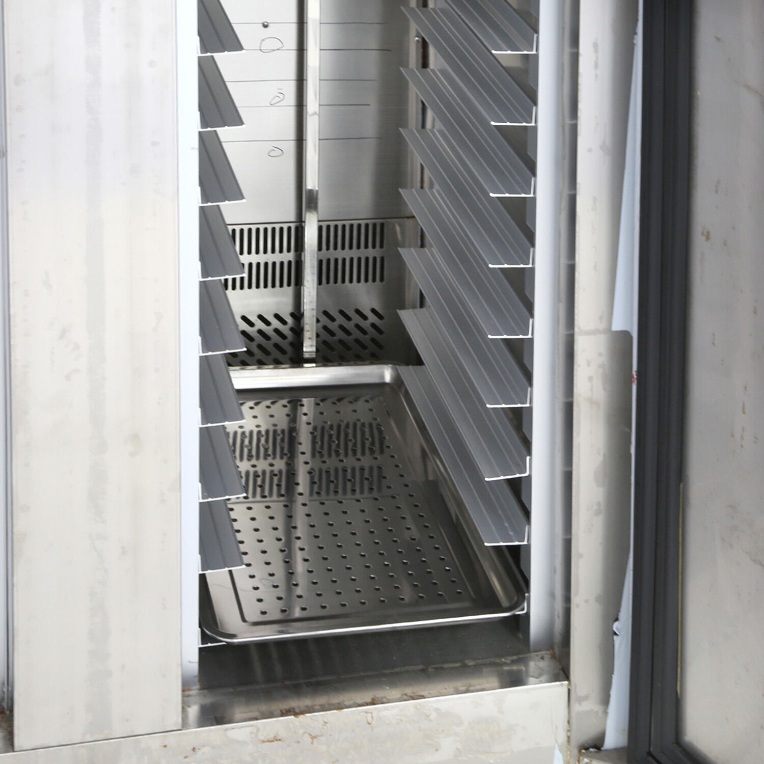1000L Vertical Blast Chiller: 22 Trays Shock Freezer