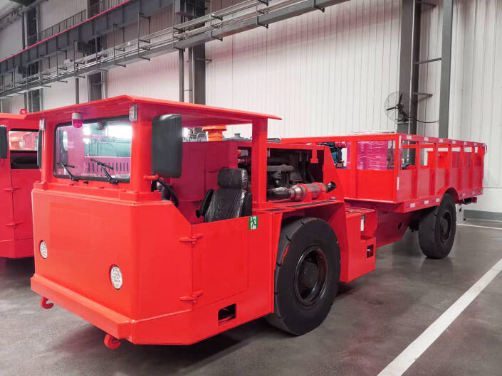 This model is a special vehicle designed for the maintenance of ...