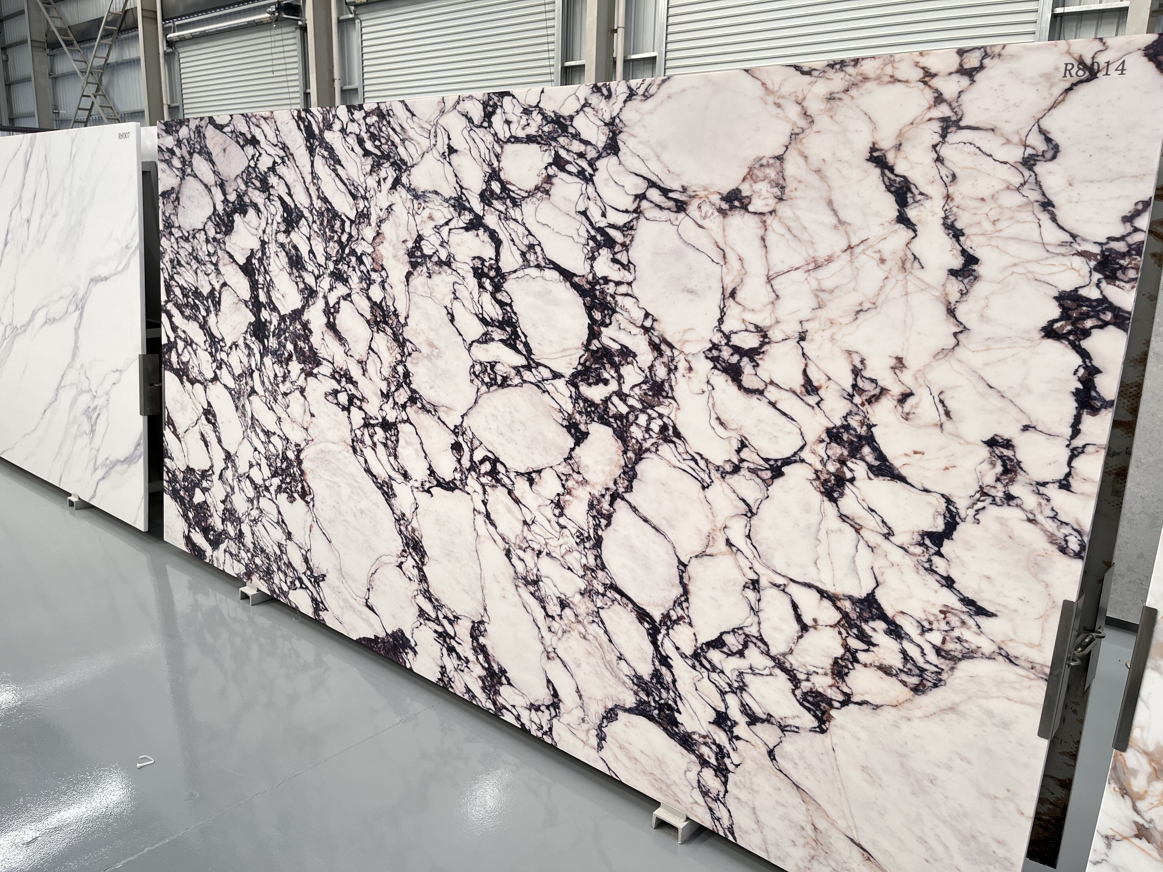 Quartz Engineered Stone | Premium Solutions for Global Projects