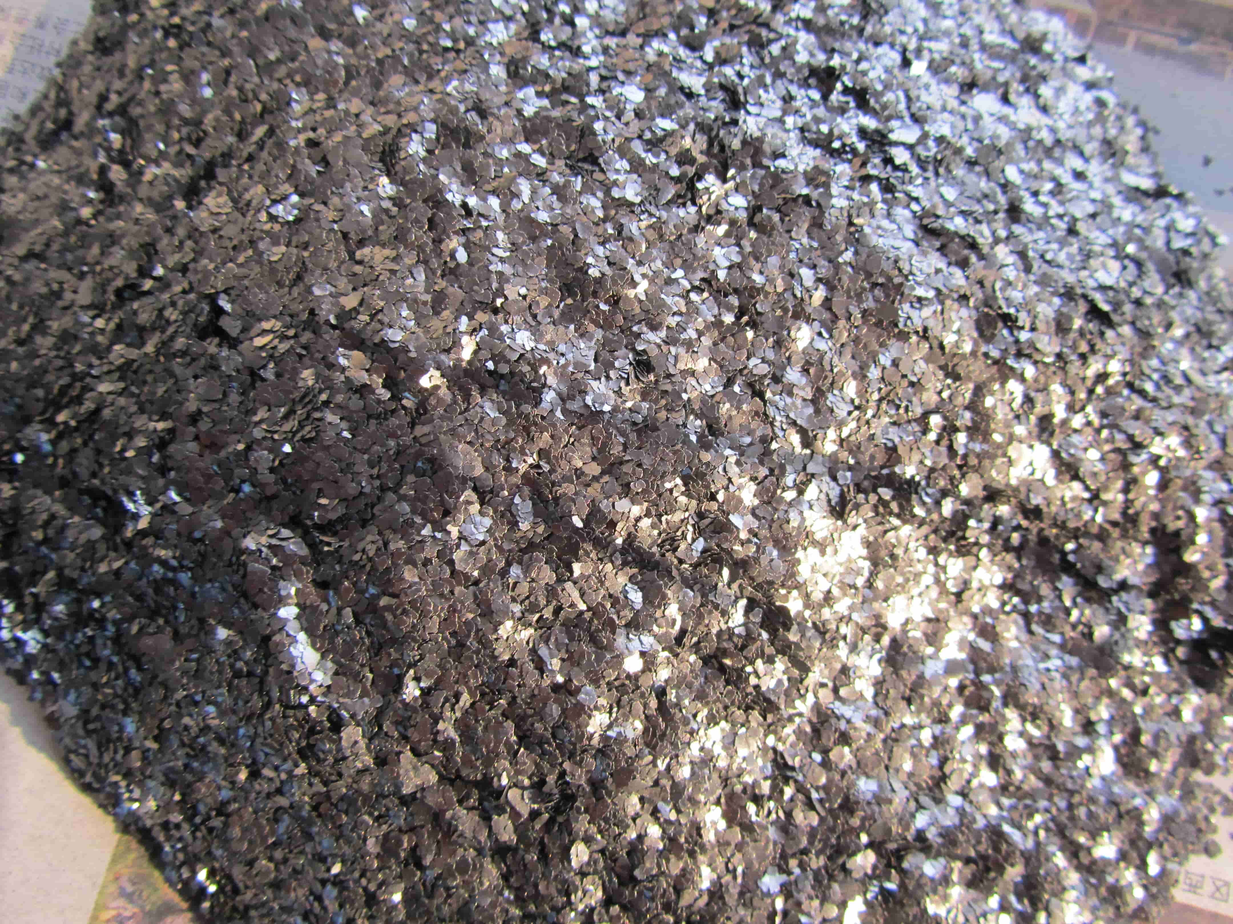 Custom Graphite Coin Molds: Precision Engineering for Superior ...