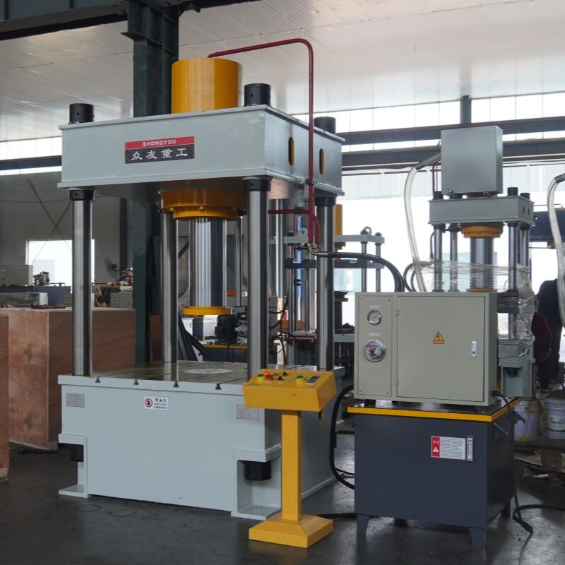 Four column press