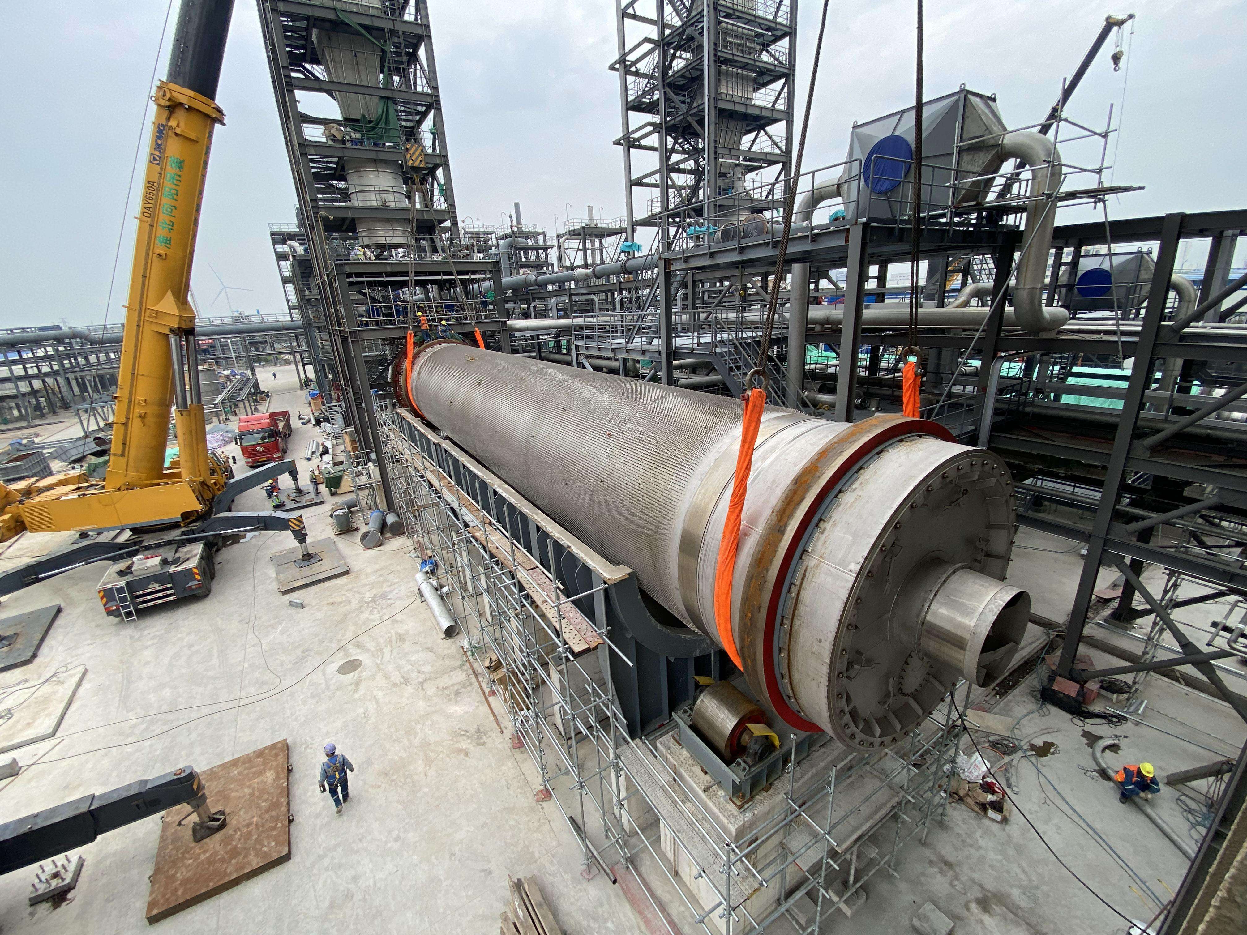 New type energy-saving and environmentally-friendly carbon black drying ...