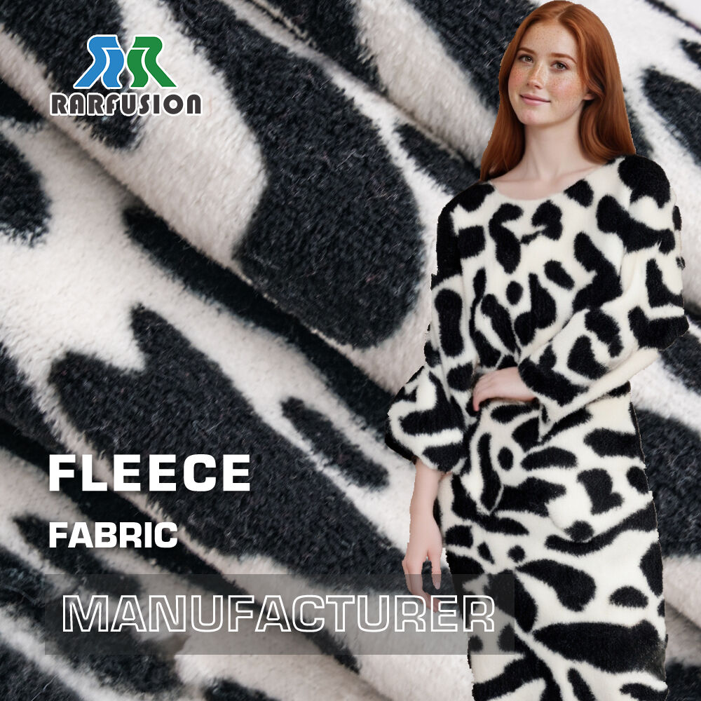 What is Polar Fleece Made Of? Micro, Sherpa & Fleece Fabric Composition ...