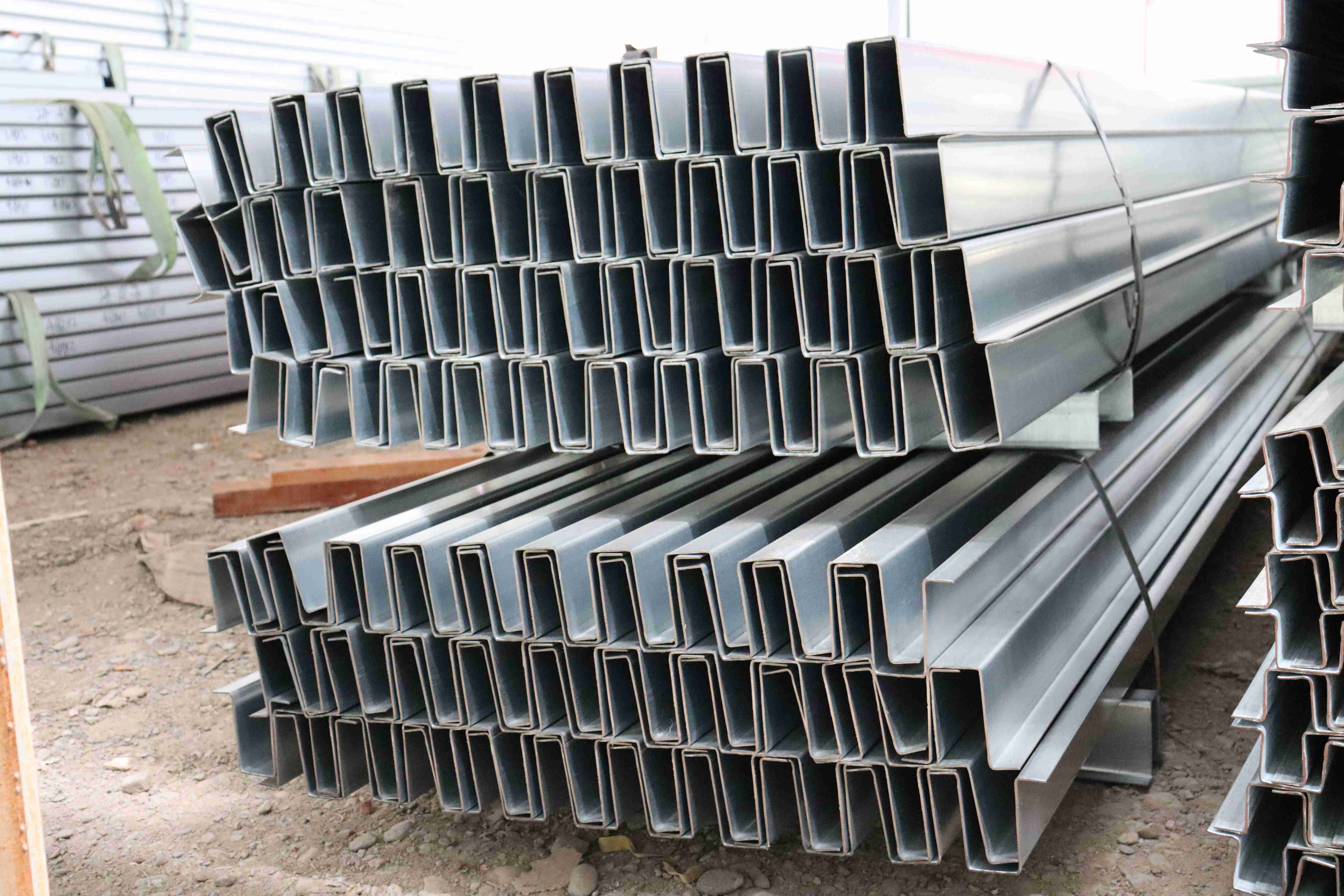 galvanized u-shaped steel/truss purlin/roof purlins for sale-jig | JI ...