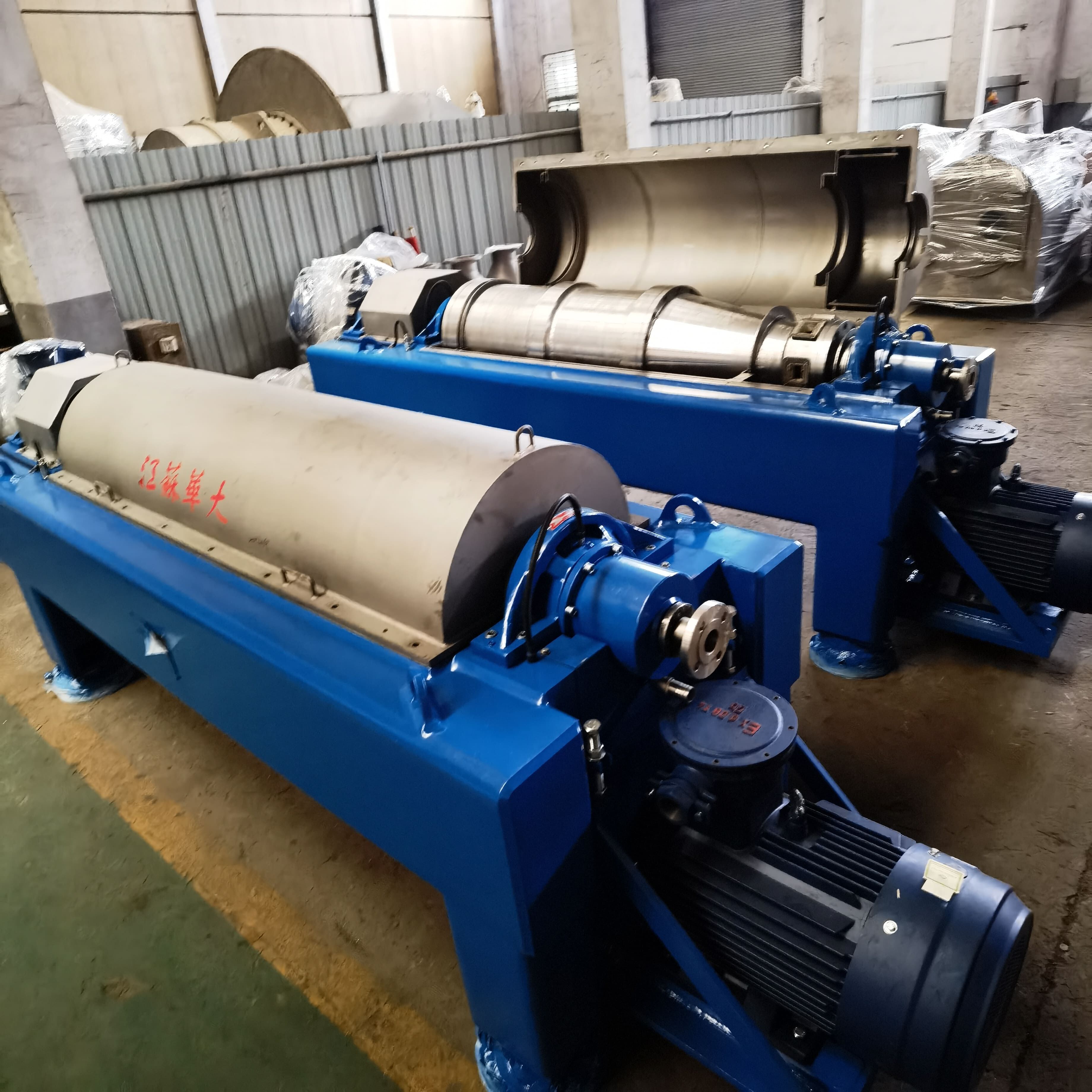 Small Decanter Centrifuge, 3 Phase Dewatering, and Sludge Decanter ...