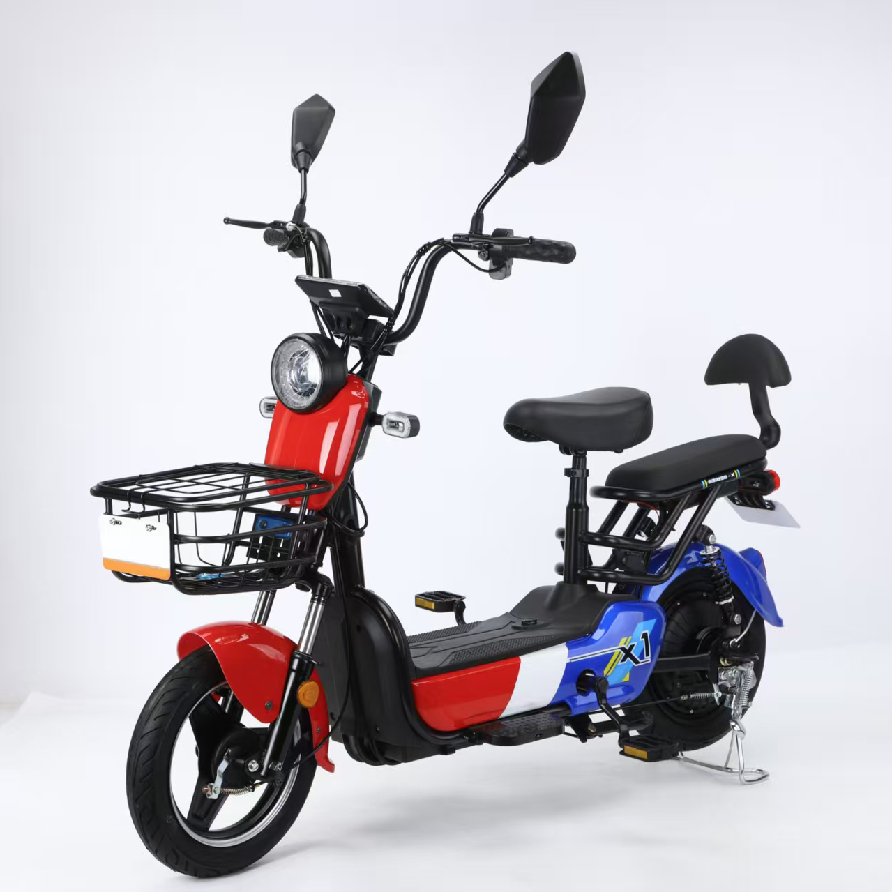 Efficient 350W Electric Scooter with LED Lights and Extended Range ...