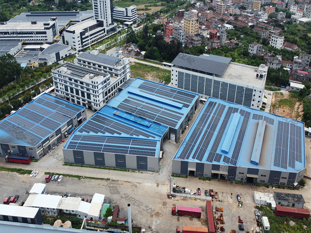 China 2.2MW Metal roof solar power system | Solar System Commercial ...