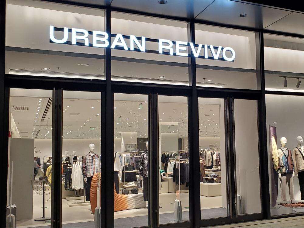 Customized Retail Display Solutions For Ur Jewelry Fashion