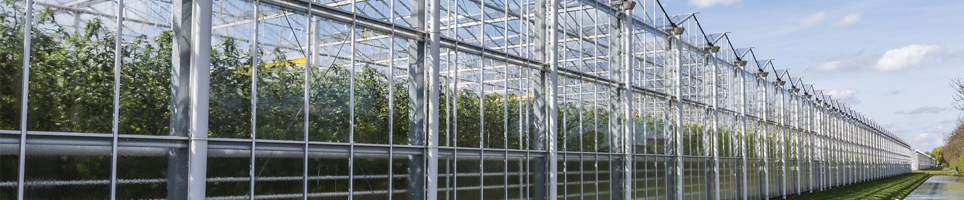 Fabrikanten van Polycarbonaatplaten | Holle & Solide PC Platen ...