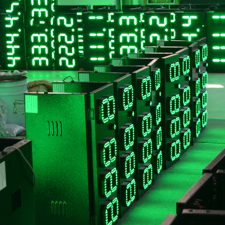 Je pridanie slogana na benzínový displej efektívne alebo len vizuálny ...