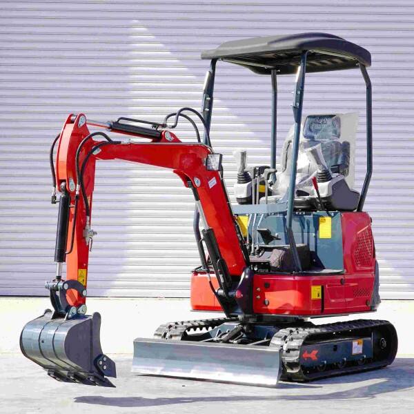 New Highly Excellent Control of High Quality Excavators Red1.8 Ton ...