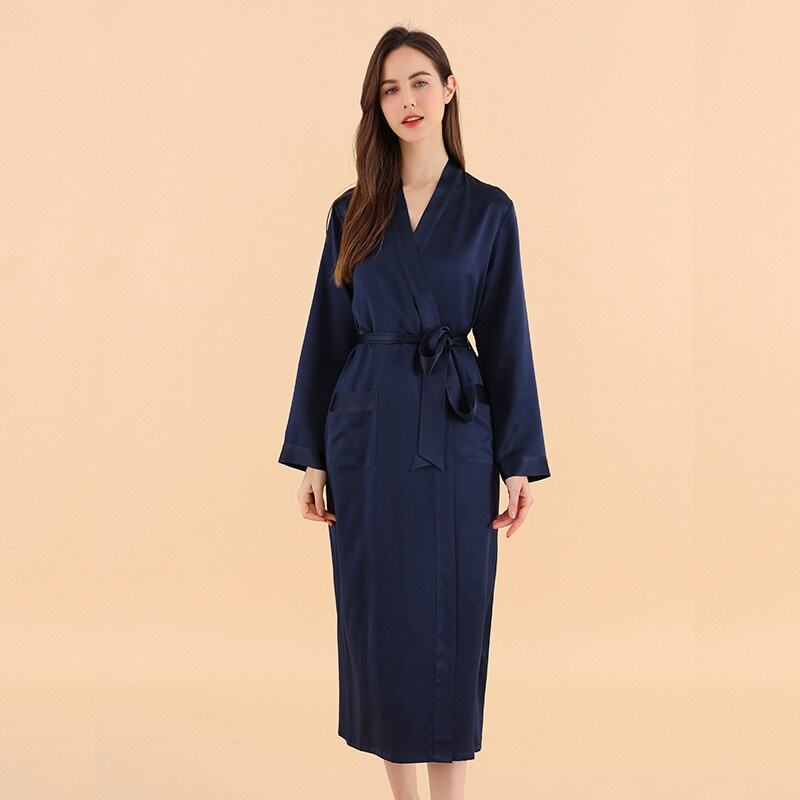 25 momme 100% mulberry Silk robe , China 25 momme 100% mulberry Silk ...