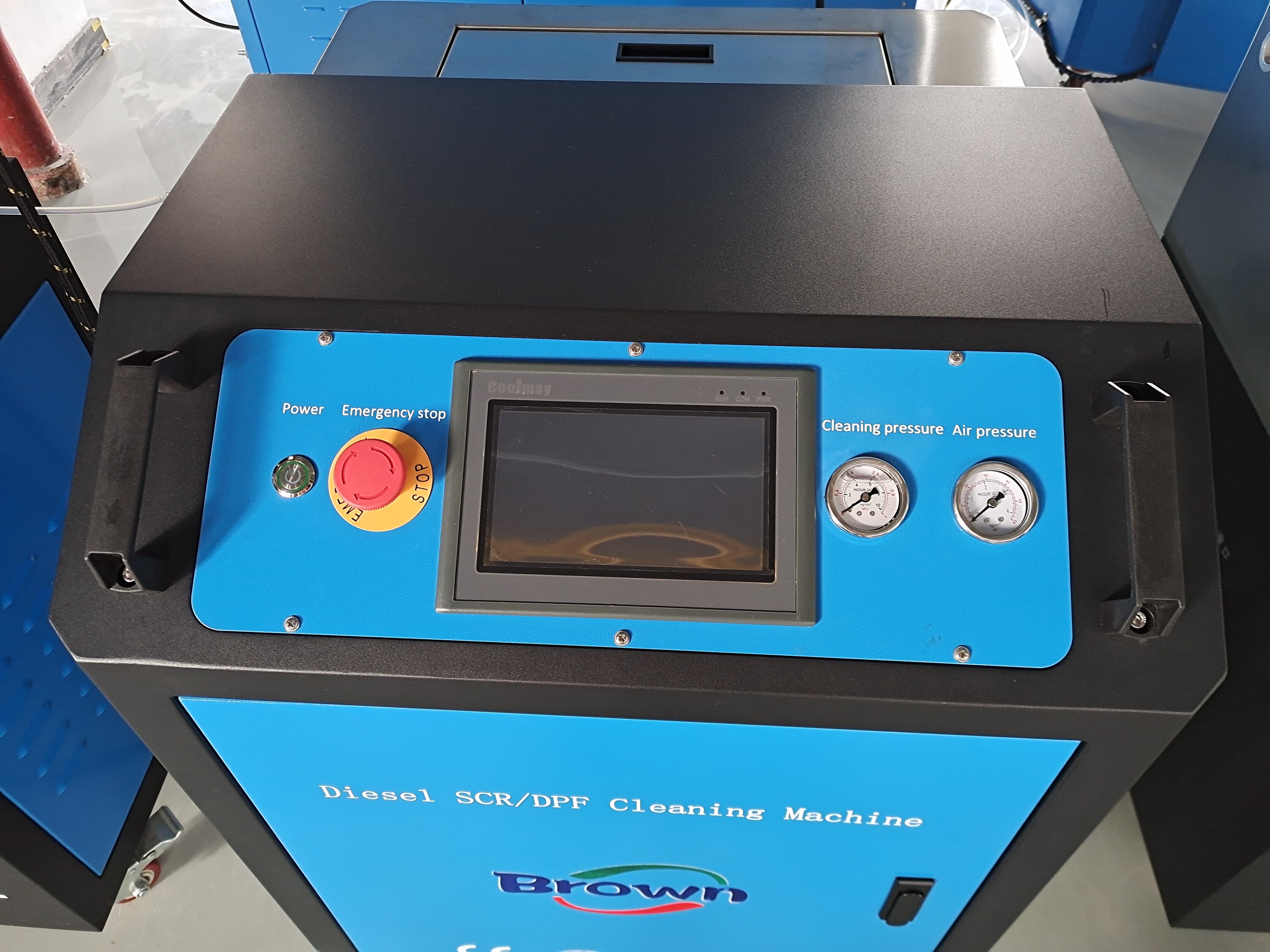 Industrial exhaust systems diesel SCR DPF cleaning machines.