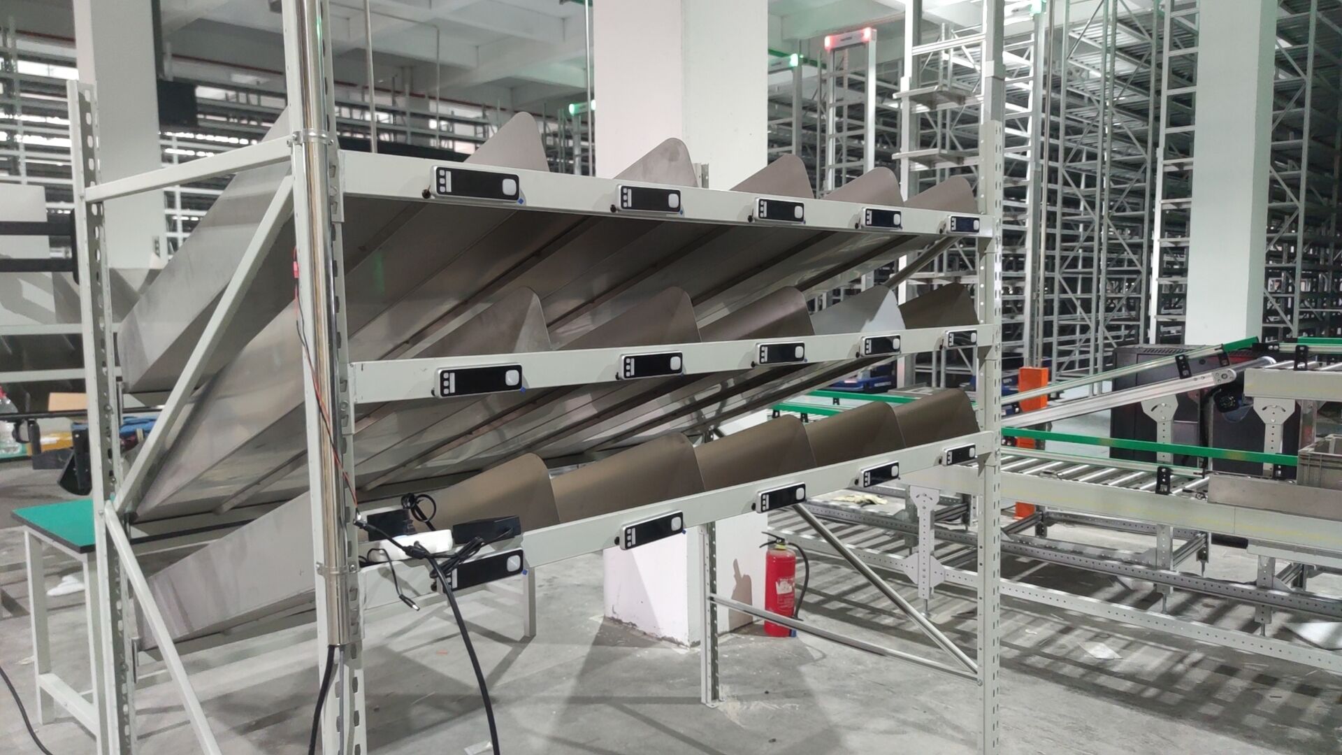 Picksmart Warehouse Sorting Smart Automation Pick To Light System In China