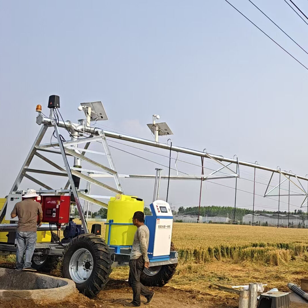 Farm-Movable Center Pivot Irrigation for Sale, China Farm-Movable ...