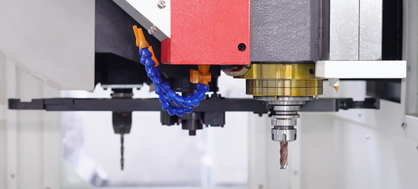 DONGS CNC provides advanced CNC lathes, medium and large horizontal ...